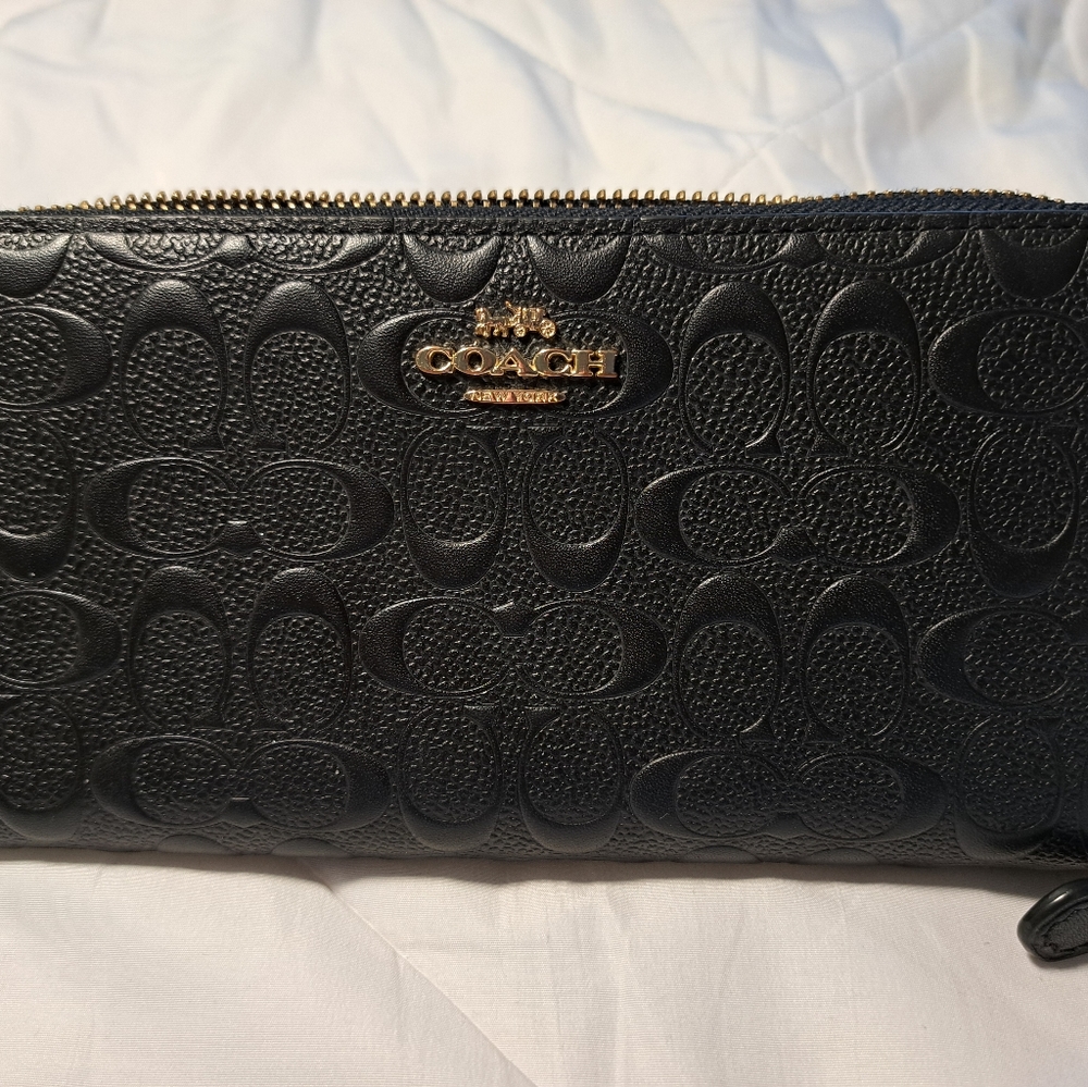 Coach Embossed Black Leather Wallet - Gem